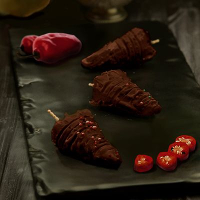 Mexican Chilli Dark Chocolate Coated Gulkand Paan (Pack Of 4) – The ...